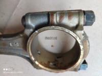 China Casting Iron Connecting Rod for Mitsubishi 4D31 6D31 Engine Parts Silver Color for sale