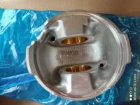 China Kobelco SK200-8 SK250-8 Excavator Engine Piston Cast Iron Custom Size Diesel Spare Part for sale