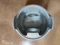 China Isuzu 6BG1 6BB1 6HE1 Excavator Engine Piston 7770 Hydraulic Forged Aluminum for sale