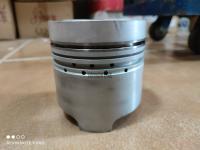 China Isuzu 6BG1 6BB1 6HE1 Excavator Engine Piston 7770 Hydraulic Forged Aluminum for sale