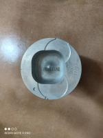 China Isuzu 6BG1 6BB1 6HE1 Excavator Engine Piston 7770 Hydraulic Forged Aluminum for sale