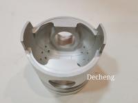China Isuzu 6BG1 Cast Iron Piston 7770 for Excavator Dozer Engine Parts Standard Size for sale