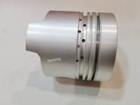 China Isuzu 6BG1 Cast Iron Piston 7770 for Excavator Dozer Engine Parts Standard Size for sale