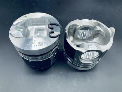 China Isuzu 6SD1 Excavator Engine Piston AX7131F 66mm Cast Iron Replacement Part for sale