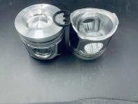 China Volvo EC210 Excavator Piston 0425-8253 90mm Diameter Cast Iron Engine Part for sale