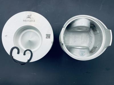 China Mitsubishi Excavator Engine Piston 4D32 E70B ME013313 57mm Cast Iron Diesel Spare Parts for sale