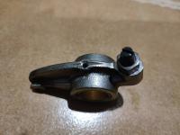 China Mitsubishi 6D31 4D31 6D34 Engine Valve Rocker Arm ME011292L Cast Iron for sale