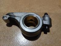 China Mitsubishi 6D31 4D31 6D34 Engine Valve Rocker Arm ME011292L Cast Iron for sale