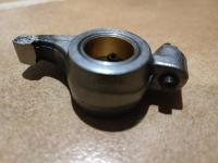 China Mitsubishi 6D31 4D31 6D34 Engine Valve Rocker Arm ME011292L Cast Iron for sale