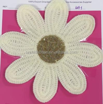 China Handmade Cotton Crochet Flower Patches, DIY Embroidery Patches, Clothing Bag Accessories, Sewing Decorations for sale