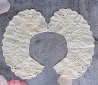 China Water Soluble Cotton Chicken Embroidery Collar  Lace with Two Petals Neckline Accessory for House Decoration Two Pieces Included for sale