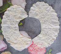 China Water Soluble Cotton Chicken Embroidery Collar  Lace with Two Petals Neckline Accessory for House Decoration Two Pieces Included for sale