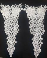 China Large Lace Collar Accessory Elegant Applique and Trim for Fashionable Dresses and Accessories for sale