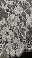China Wholesale DIY White French Lace Trimming Water-Soluble Eyelash Lace for Wedding Dresses Bags Magnificent Wedding Accessories for sale