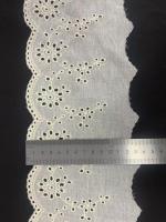 China Chicken Embroidered Lace Trim for Ladies 14cm Total Width for Clothing Sleeve or Skirt Decoration for sale