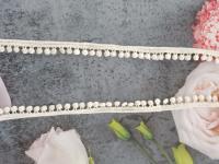 China 1.3cm Pom Pom Water Soluble Lace Trim 100% Cotton for Ladies' Garments for sale