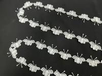 China Milk Yarn  Embroidered butter fly Patch polyester butter fly Embroidered LACE TRIM  for Dress for sale