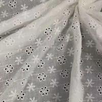 China Cotton Chicken Embroidered Lace Fabric for Ladies' Garments Dress Visible Bottom Carving Hole Lace for Sewing for sale