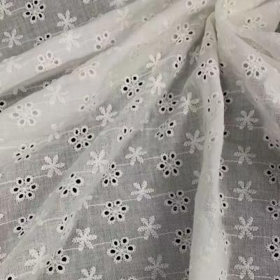 China Cotton Chicken Embroidered Lace Fabric for Ladies' Garments Dress Visible Bottom Carving Hole Lace for Sewing for sale