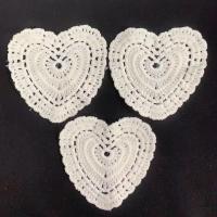 China Heart Embroidery Crochet Patch for Decorating Clothing Accessories Such As Bags and Sweaters Color Can Be Customized for sale