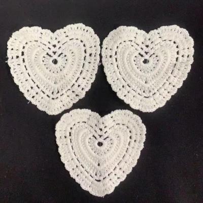 China Heart Embroidery Crochet Patch for Decorating Clothing Accessories Such As Bags and Sweaters Color Can Be Customized for sale