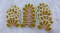 China Half Flower Shaped DIY Embroidery Crochet Patches Fan-Shaped Bag Decoration Patches for sale