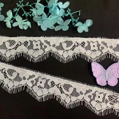 China 90% Nylon 10% Spandex 4cm Wavy Edge Eyelashes French Lace Trimming Textile for Wedding Dresses and Headbands for sale