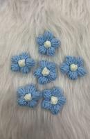 China Hand-Knitted and Crocheted Yarn Flowers DIY Lace Garment Accessories for sale