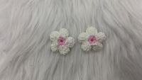 China Handmade Crochet Knit Flower Patches for Women's Brooch Knitted Cardigans Gift Decorations for sale