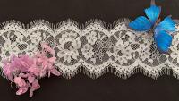 China 10.5CM Eco-Friendly Vintage Fancy French Lace Lingerie Floral Eyelash Chantilly Lace Trim Fabric Wholesale LT2649B for sale