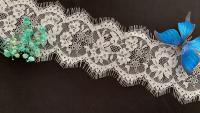 China 10.5CM Eco-Friendly Vintage Fancy French Lace Lingerie Floral Eyelash Chantilly Lace Trim Fabric Wholesale LT2649B for sale