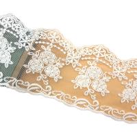 China 14cm Mesh Cotton Embroider  Lace  Trimming Water-soluble Embroidered Lace for Eco-Friendly  Wedding Veil for sale