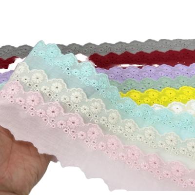 China 100% Cotton 2cm Chicken Embroidery Lace Trim with Vintage Sexy Design Water Soluble for Children's Garments for sale