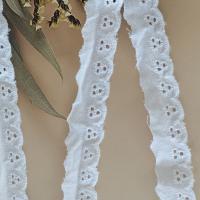 China 100% Cotton 2cm Chicken Embroidery Lace Trim with Vintage Sexy Design Water Soluble for Children's Garments for sale