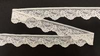 China 3.5cm White French Lace Trim (Nylon/Spandex) Elastic Bridal Lace for Garment Accessories & Home Decor-A1W0001 for sale