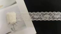 China 3.9cm Hollow-out Lace Trim with Diamond Pattern and Scalloped Border for Wedding Dresses and Kids Clothing Decoration for sale