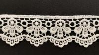 China 3.5cm White Milk Silk Floral Lace Trim, Soft Skin-Friendly Scalloped Edge Elastic Lace, Premium Drapable Floral Ribbon for Garment Dress, Intimate Apparel, Home Textile, Shoes and Bags DIY Sewing Deco for sale