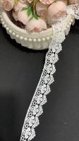 China 3.5cm White Milk Silk Floral Lace Trim, Soft Skin-Friendly Scalloped Edge Elastic Lace, Premium Drapable Floral Ribbon for Garment Dress, Intimate Apparel, Home Textile, Shoes and Bags DIY Sewing Deco for sale