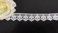 China 3.5cm White Milk Silk Floral Lace Trim, Soft Skin-Friendly Scalloped Edge Elastic Lace, Premium Drapable Floral Ribbon for Garment Dress, Intimate Apparel, Home Textile, Shoes and Bags DIY Sewing Deco for sale