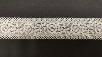 China Elegant French Lace Luxury Mesh Border A1W0003 Fine Craft Tiny Floral Lace Trim 3cm Width Soft Elastic Lace Tape Dress for sale