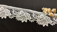 China 7cm Width Premium Milk Silk Floral Lace Trim with Scallop Edge and 3D Floral Pattern for Garments and DIY Crafts for sale