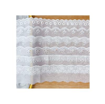 China Vintage Cotton Lace Trim with Scalloped Edge and Middle East Design for Apparel and Home Textile for sale