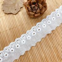 China Vintage Cotton Lace Trim with Scalloped Edge and Middle East Design for Apparel and Home Textile for sale