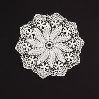 China Eco-Friendly Polyester Embroidery Patches with Heart & Flower Shapes for Ladies' Clothing and Wedding Decor Accessories for sale