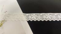 China 2.2cm Width Vintage Floral Hollow Stretch Lace Trim with Scalloped Bottom Edge Custom Dyed for Wedding Dress and Lingerie for sale