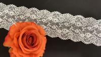 China 7cm Wide Floral Scallop Lace with Layered Hollow Knitting for Bridal Wear and Dress Elevation for sale