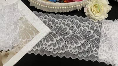 China 19CM Wide Stretch White Lace Trim A1Z018 Peacock Feather Pattern Elastic Lace For Lingerie Nightgown Dress Decoration for sale