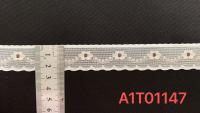 China 2.3cm Width Nylon Spandex Elastic Lace Trim with Daisy Floral Patterns and Double Scalloped Edge for Lingerie and Garment Sewing for sale