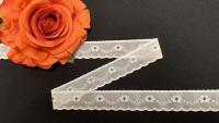 China 2.3cm Width Nylon Spandex Elastic Lace Trim with Daisy Floral Patterns and Double Scalloped Edge for Lingerie and Garment Sewing for sale
