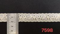 China 2cm Cotton Chicken Lace Trim with Small Daisy Eyelet Cutout and Double Scalloped Edge for Dress Garment Lingerie for sale